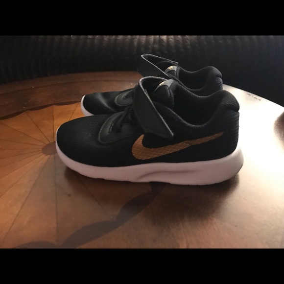 Nike | Shoes | Nike 8c | Poshmark